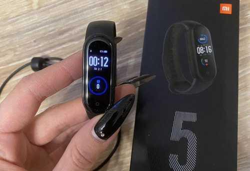 Фитнес-браслет Xiaomi Mi SMART Band 5