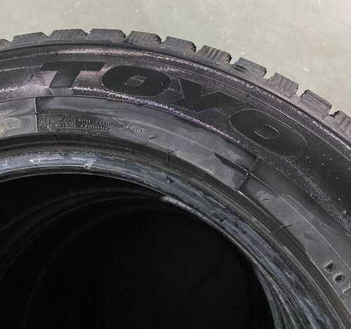 Toyo Observe G3-Ice 235/60 R17 106