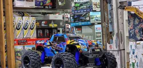 Радиоуправляемая машина traxxas X-maxx 1:5 4WD