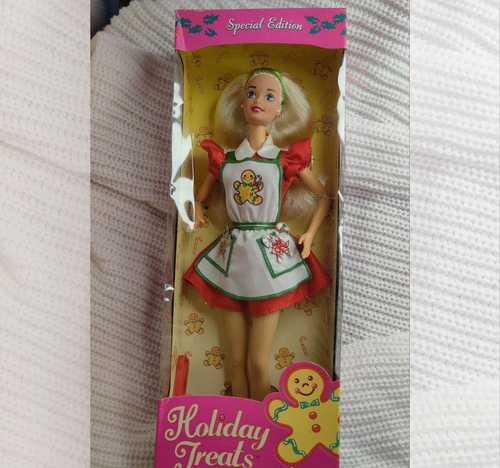 Barbie Holiday Treats новая