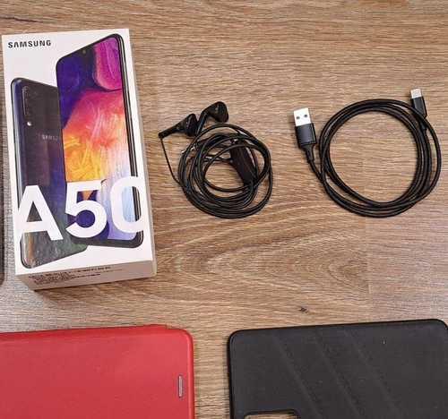 Samsung Galaxy A50, 4/64 ГБ