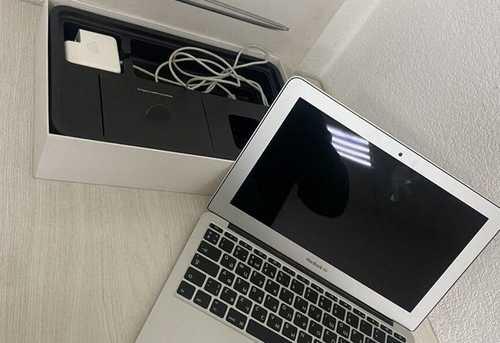 Apple MacBook Air 11 a1465 4/64gb
