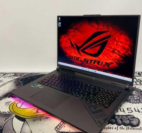 Asus Rog Strix G18 i7-13gen/RTX4060