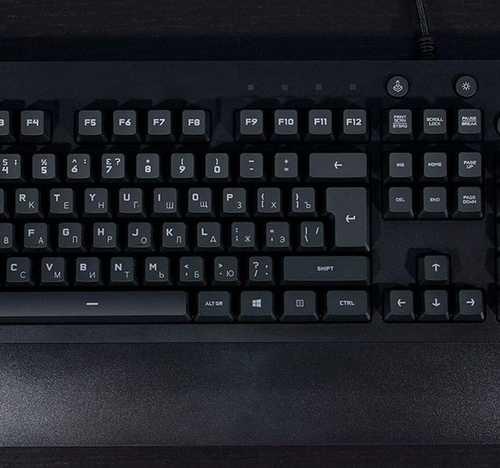 Мембранная клавиатура Logitech g213