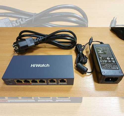 Коммутатор HiWatch DS-S604P 4x PoE   2x UpLink (сн