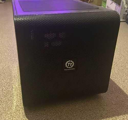 Корпус mATX Thermaltake Core V21