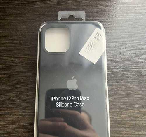 Продам чехол на iphone12 PRO MAX
