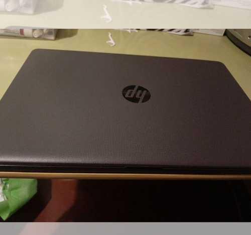 Ноутбук HP 250 G6 5TL08ES