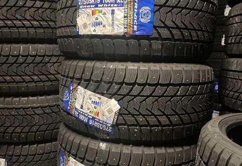 Tri Ace Snow White II 275/35 R19 100H