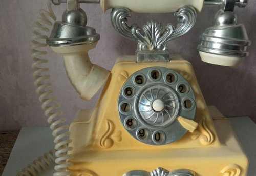 Детский старинный телефон СССР