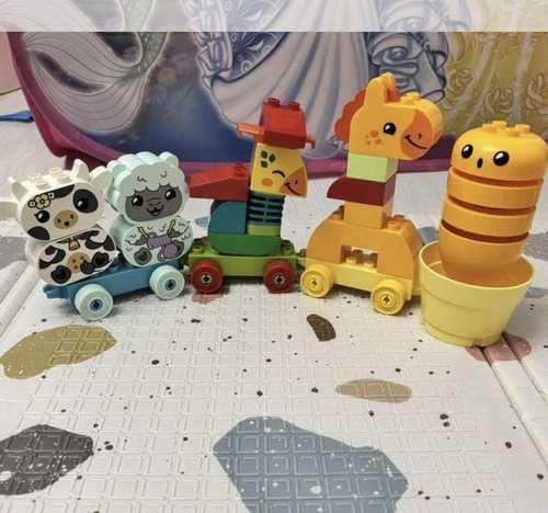 Lego duplo поезд с животными