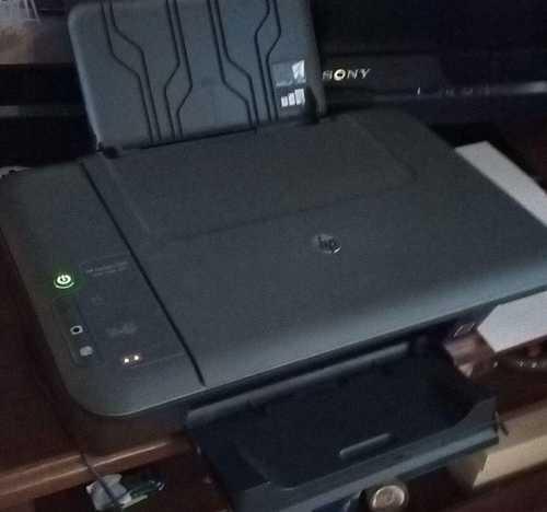 Цветной струйный принтер HP Deskjet 1050