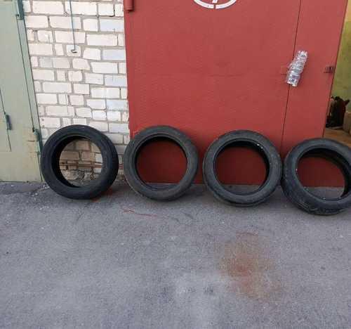 Toyo DRB 215/50 R17