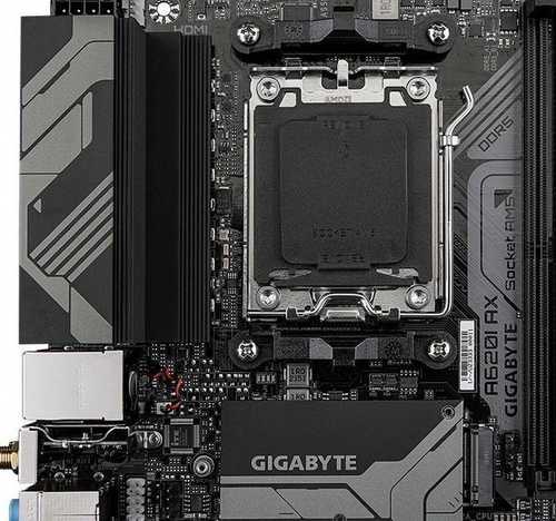 Материнская плата Gigabyte A620I AX