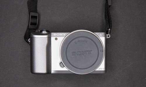 Sony alpha a5000