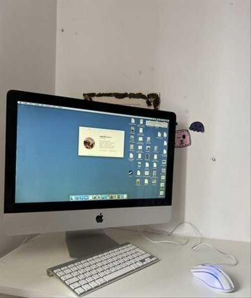 Apple iMac 21.5 2010