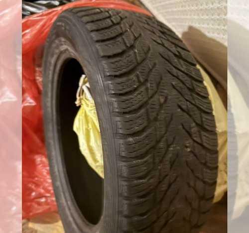 Nokian Tyres Hakkapeliitta 1 255/55 R16