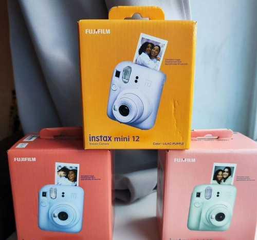 Фотоаппарат fujifilm instax mini 12 новый