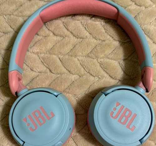 Беспроводные наушники jbl jr310