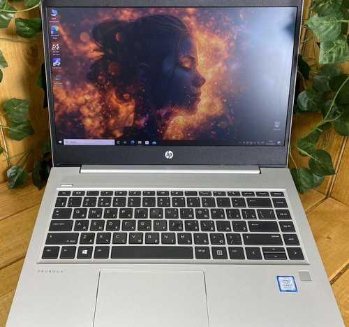 Тонкий стальной ультрабук HP i5-8/8gb/SSD/IPS