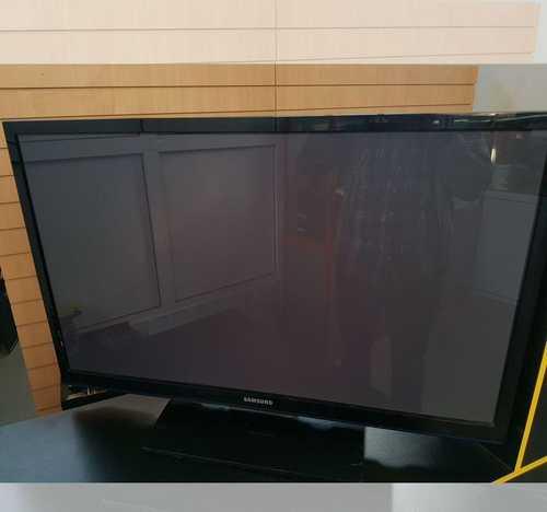 Тв Samsung 43"