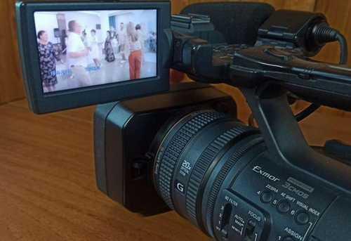 Профессиональная видеокамера sony HDR-AX2000E
