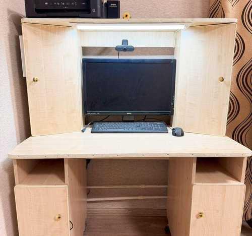 Компьютерный столик с колесами бу