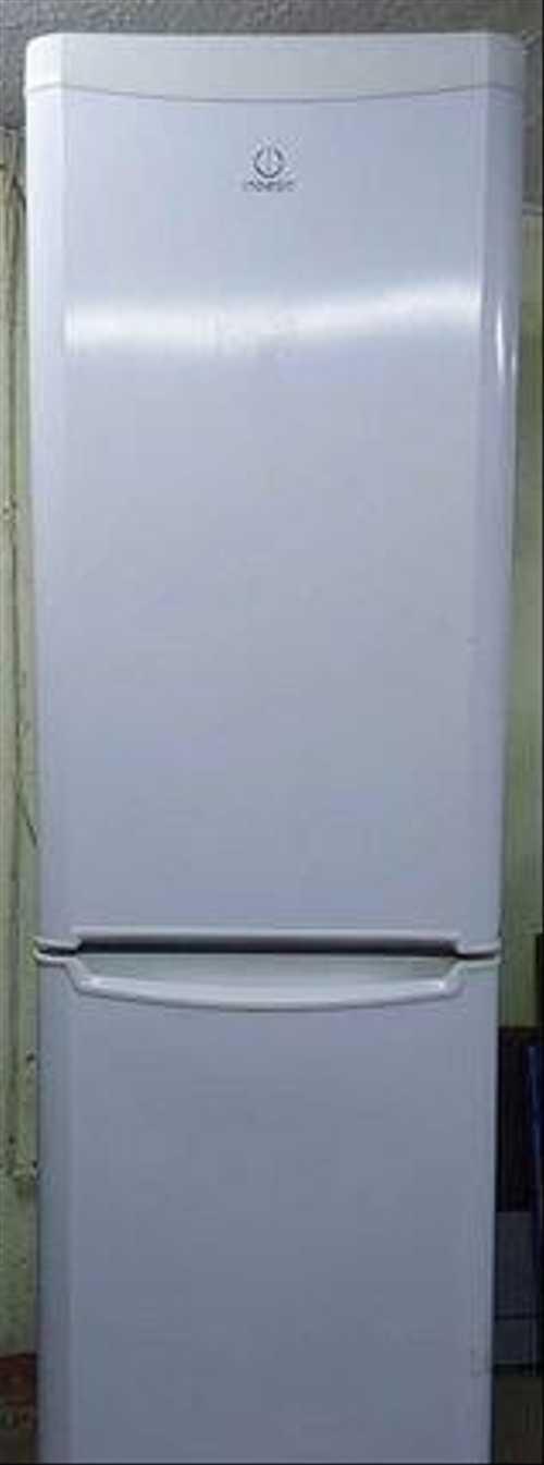 Холодильник indesit BH 20.025