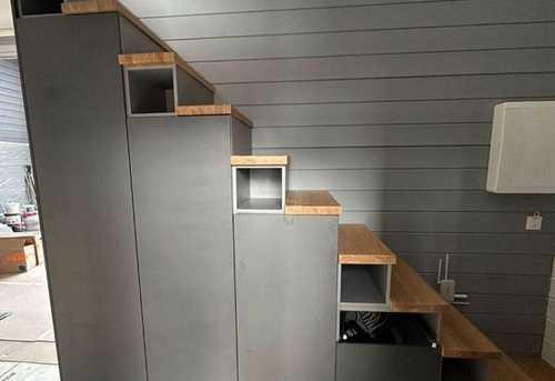 Встраеваемый шкаф под лестницу по индивидуальным р
