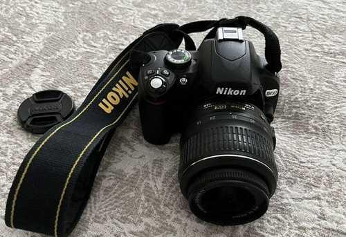 Nikon D60 с объективом 18-55mm