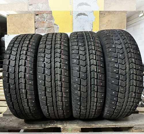 Viatti Vettore Inverno V-524 225/70 R15C 112R