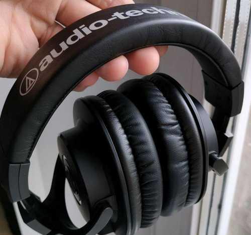 Наушники Audio-Technica ath-m40x