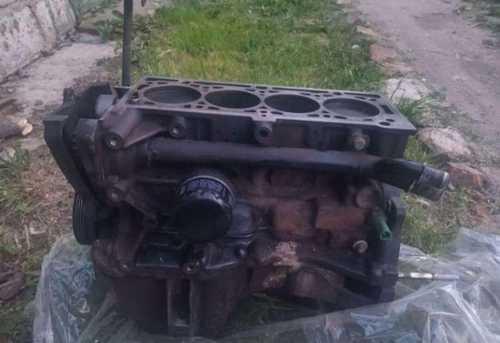Блок цилиндров renault symbol k7j700