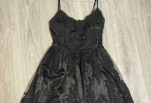 Платье черное кружевное новое