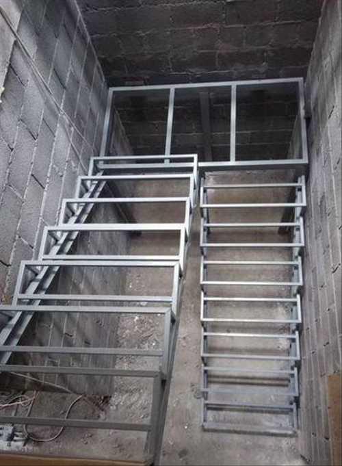 Изготовление лестниц на металлокаркасе под ключ