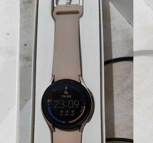 Смарт часы samsung galaxy watch 4