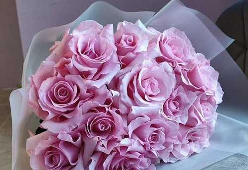 Цветы букет "Нежных розовых роз"