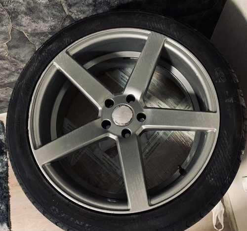 Продам колеса vossen R20 5.114,3