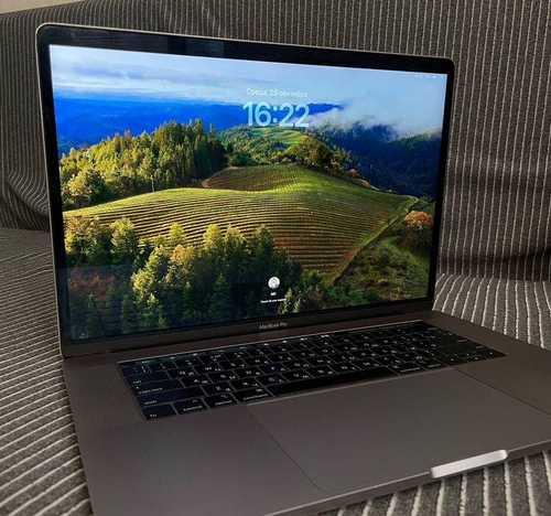 Macbook pro 15 2018 1tb