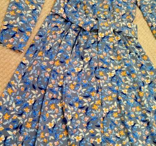 Фирменное платье новое размер 44