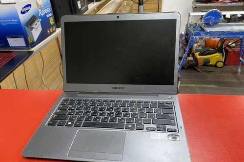 Ноутбук Samsung np530u3c