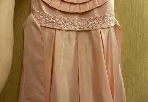 Детское нарядное атласное платье, размер 110