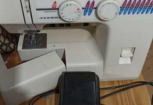 Швейная машина Janome exceeding 900 spm