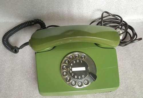 Старый телефон 2002 года