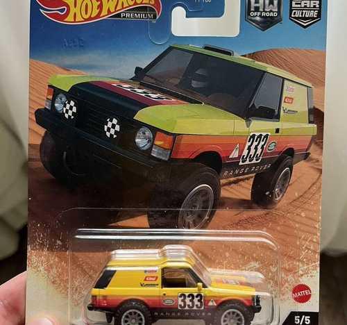 Hot wheels premium Range Rover Classic