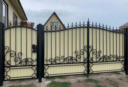Распашные кованые ворота