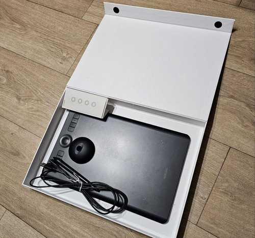 Wacom Intuos Pro Medium PTH-660