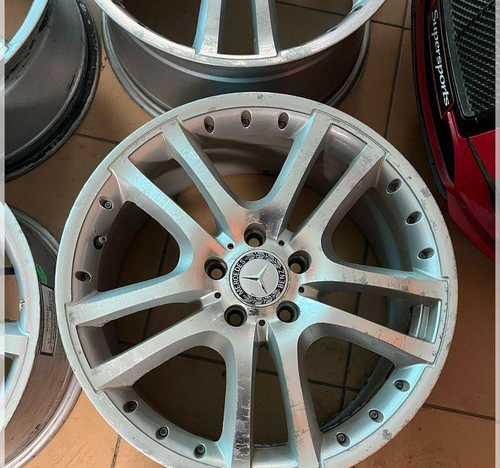 Диски на mercedes r18