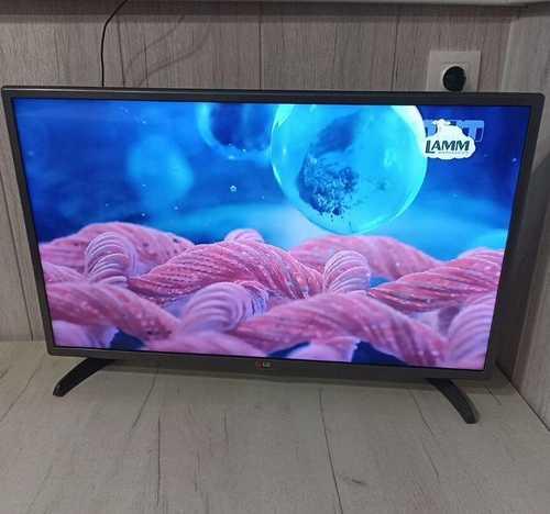 Телевизор LG 32" Full HD