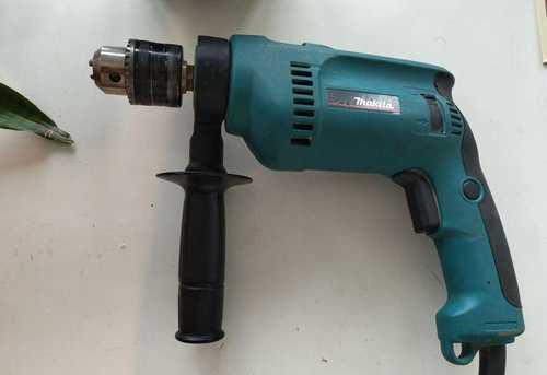 Ударная дрель Makita